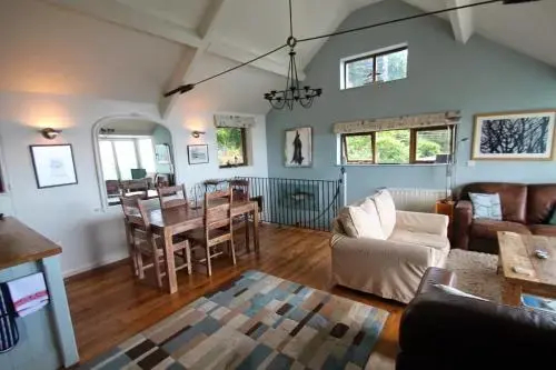 St Anthony's Cottage - Kinnso