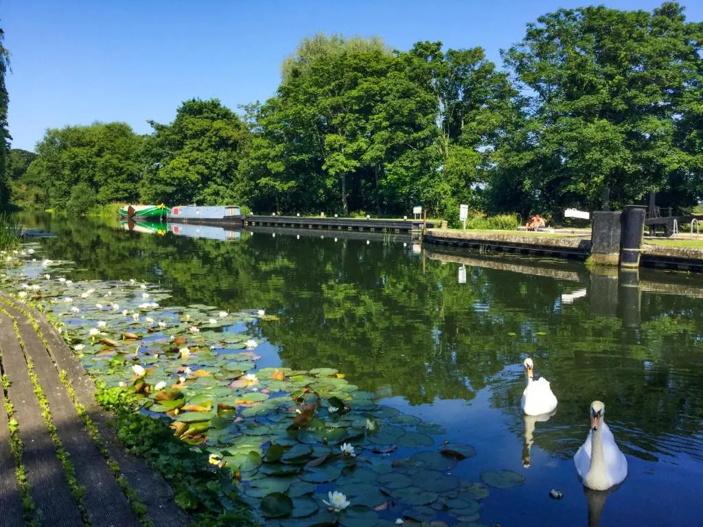 River Nene Cottages - Kinnso