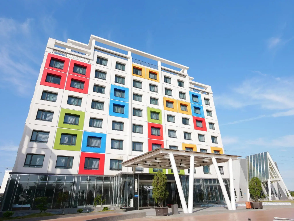 L'arc Hotel - Kinnso