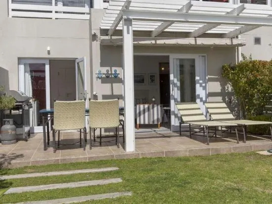 Thesen Islands Edgewater Cottage - Kinnso