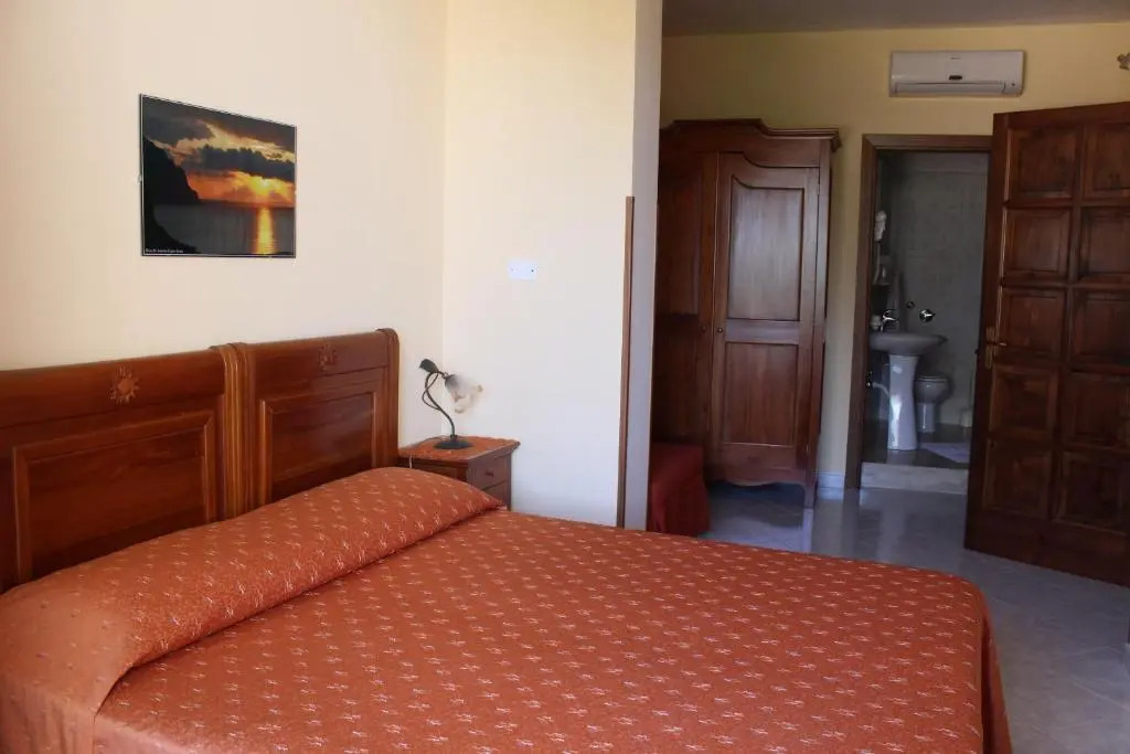 Raggio di Sole Bed & Breakfast - Kinnso