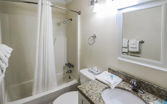 A Place at the Beach in Atlantic Beach — Book now on ZenHotels.com