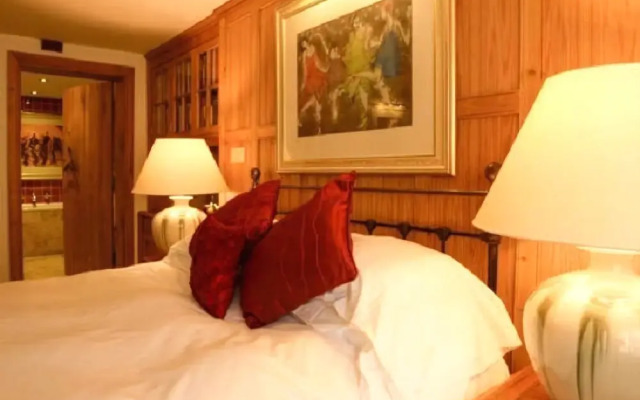 Swan House in Beccles 20 reviews of the hotel, room photos and prices ...