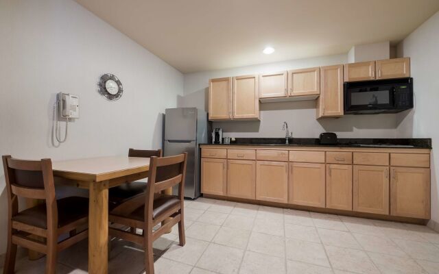 Best Western Plus Kentwood Lodge in Ketchum — Book now on ZenHotels.com