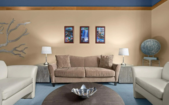 Lucky Eagle Casino & Hotel in Rochester — Book now on ZenHotels.com