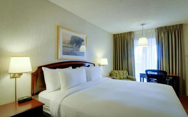 Vagabond Inn Executive San Francisco Airport 2* em Burlingame отзывы ...