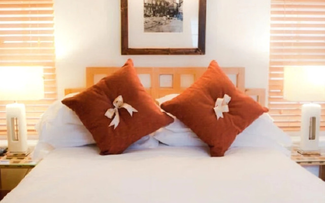 Swan House in Beccles 20 reviews of the hotel, room photos and prices ...