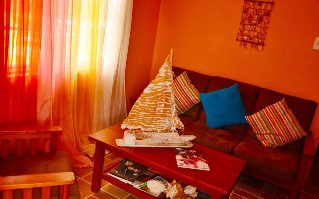 Fish Tobago Guesthouse in Buccoo — Book now on ZenHotels.com