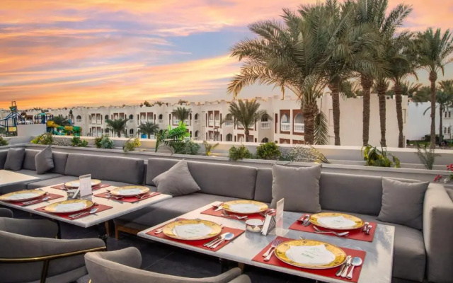 Posh Club by SUNRISE Diamond Beach in Sharm El Sheikh — Book now on ...