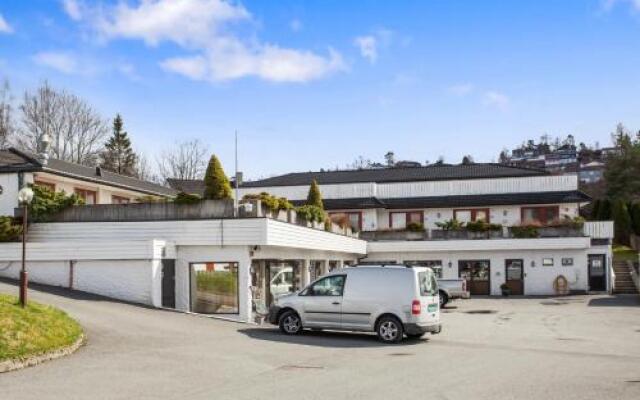 Midttun Motell & Camping AS в Бергене отзывы, цены и фото номеров ...