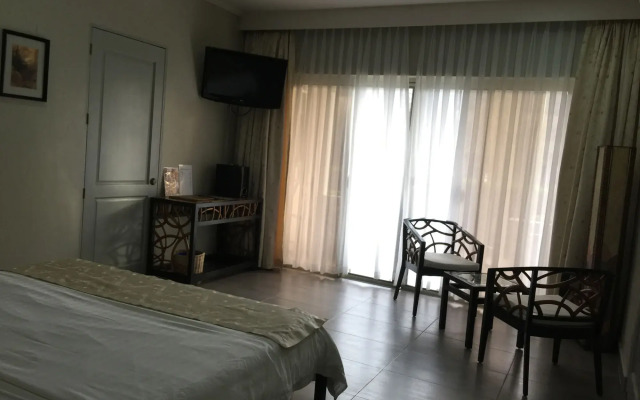 Linaw Beach Resort 3* in Panglao reviews, a szobáról készült fényképek ...