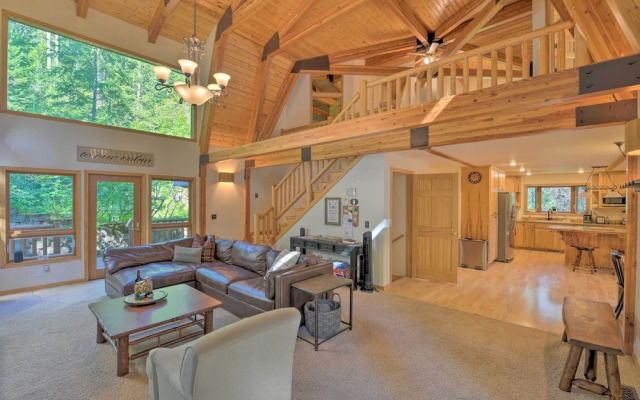 'wild Huckleberry Cabin' in Alpine: Fire Pit, Deck in Alpine — Book now ...