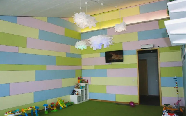 Zaliasis slenis - Self check-in hotel 3* in Aukštkiemių 9 reviews of ...