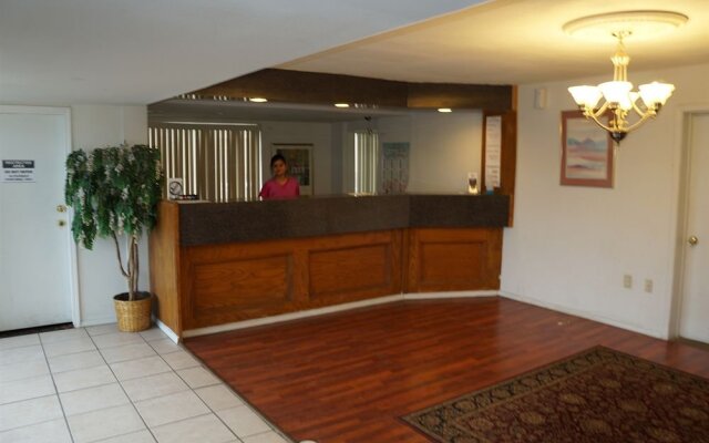 Super Inn And Suites 1* en Odessa reviews, fotos de la habitación y ...