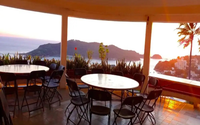 HM Quinta de San Marcos de Maria Felix in Acapulco, Mexico from 84 ...