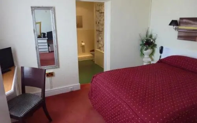 The Regal Hotel in Thornton-Cleveleys 20 reviews of the hotel, room ...