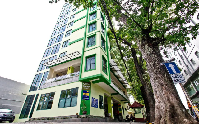 Green Batara Hotel 3* в Бандунге отзывы, цены и фото номеров ...