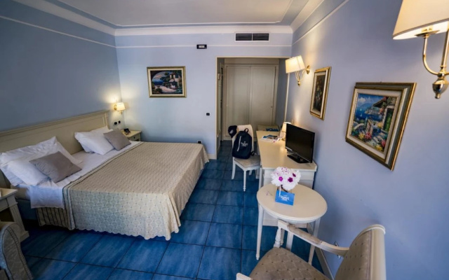 Salice Resort a Corigliano Calabro — Prenota ora su ZenHotels.com