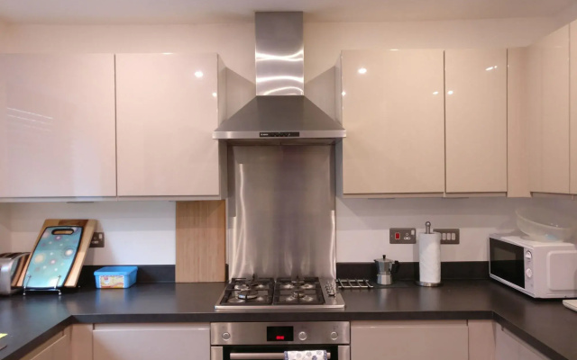 Arena House in Manchester reviews, room photos and prices – book Arena ...