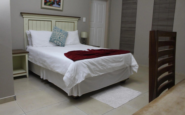 Divine Guest Lodge in Rustenburg — Book now on ZenHotels.com