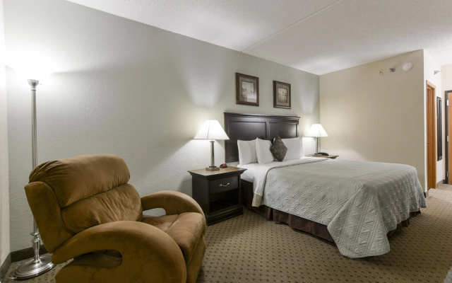 Grand View Inn and Suites 2* in Branson 101 reviews of the hotel, room ...