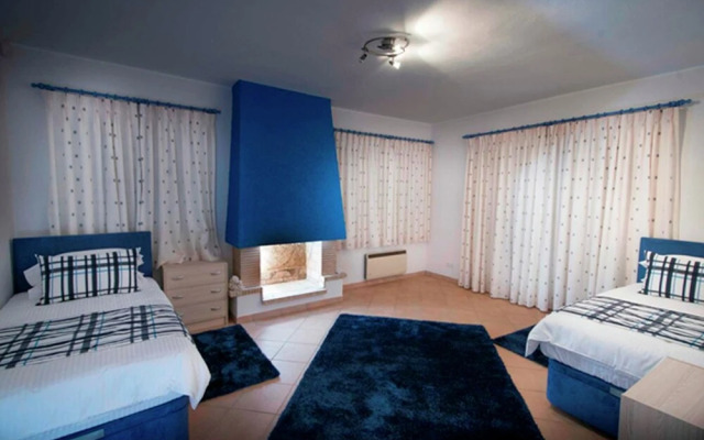 20 Best Villas in Colégio 2025 from $ 133 - Book Now on ZenHotels.com