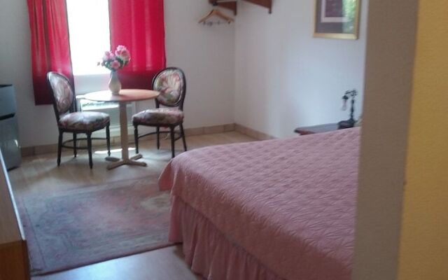 Manitou Inn & Suites in Manitou Springs reviews, תמונות ומחירי החדר ...