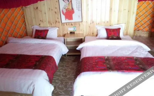 Small Town Holiday Guest House in Hulunbuir — Book now on ZenHotels.com