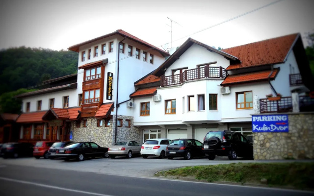 Kulin Dvor 3* в Пале отзывы, цены и фото номеров - забронировать ...