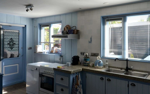 Comfy Holiday Home with Fenced Courtyard in Edam near Center in Edam ...