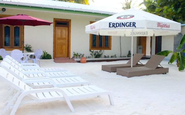 MarinaBay Villa Himandhoo 2* in Alif Alif Atoll reviews, fotos de la ...
