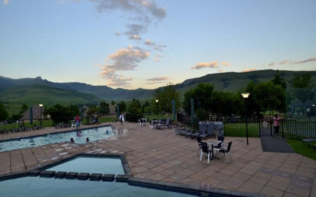 aha Alpine Heath Resort 4* in Sterkfontein Nature Reserve отзива ...