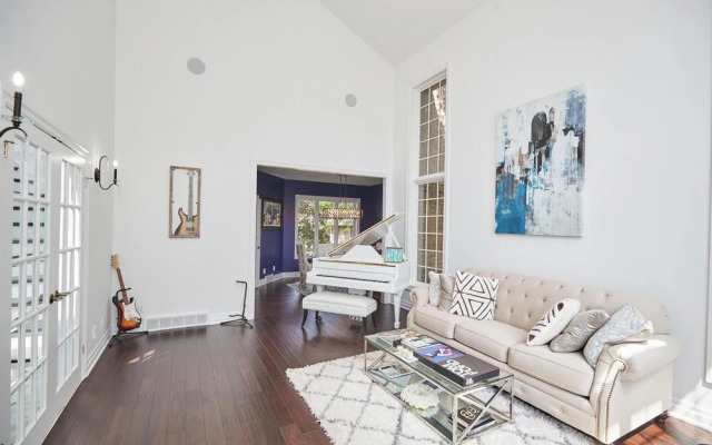 Gorgeous Victoria Villa w Private Pool Orchard in Jordan Harbour — احجز ...