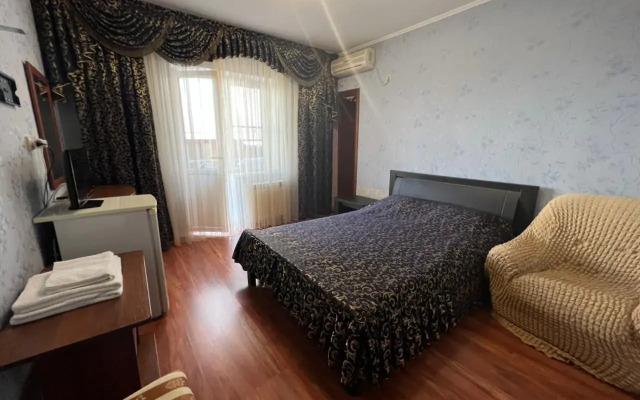 Chernomor Mini-Hotel in Sochi reviews, room photos and prices – book ...