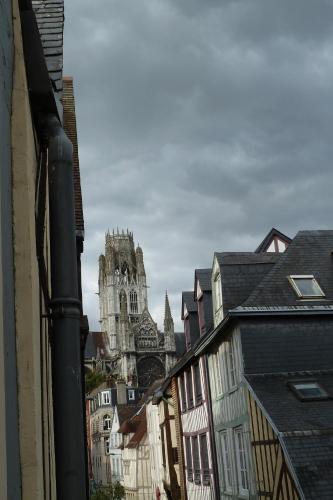 Une Chambre Dans L'atelier De R - Rouen