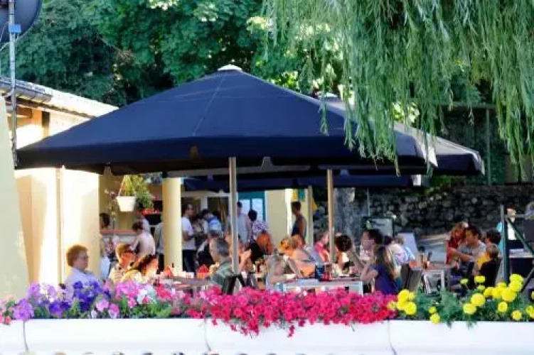 Camping Rcn La Bastide En Ardeche - Grospierres