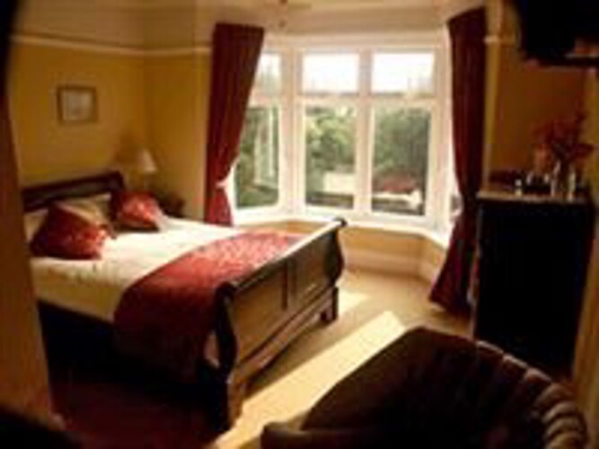 Gwyndra House B&b - St Austell