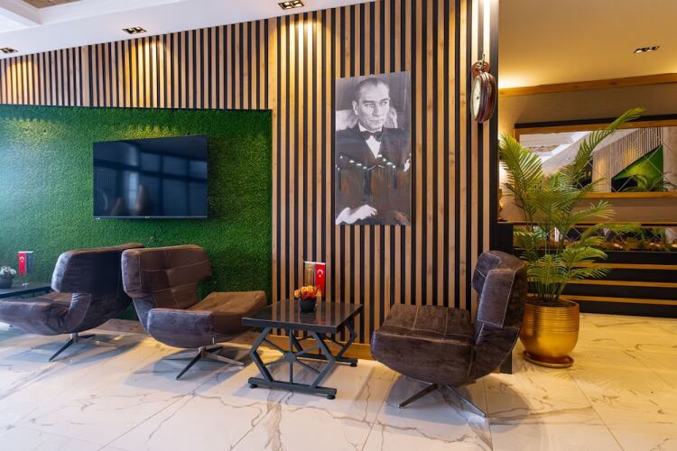 Hipodrom Hotel - Döşemealtı