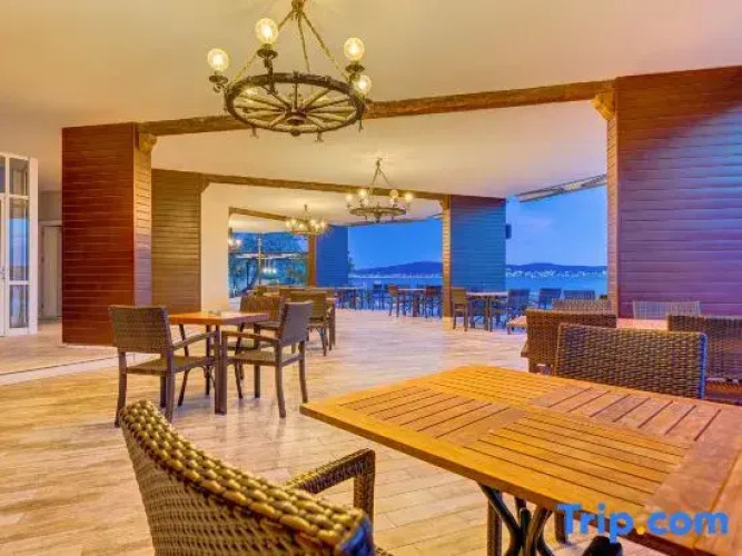 Cunda Hotel - Ayvalık