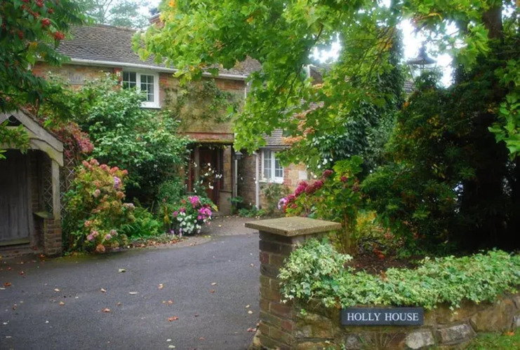 Holly House - East Sussex