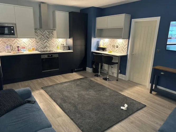 Ground Floor Luxury Brand-new Cosy Apartment - Newcastle-under-Lyme