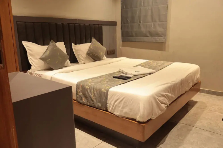 Hotel Relax Inn - Ahmedabad