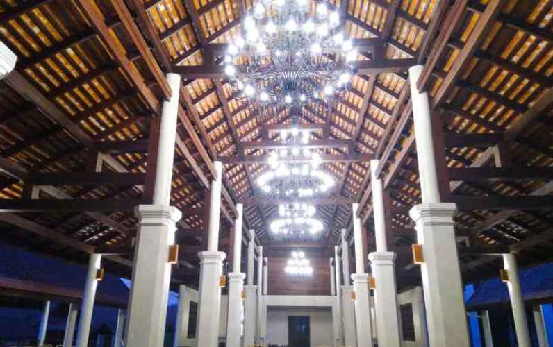 Le Menara Khao Lak Beachfront Villa & Resort - Khao Lak