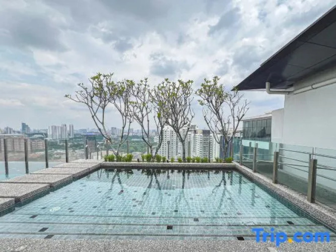 Serdang, Near Mrt & Apu & Pavilion Bj, 1-6pax - Seri Kembangan