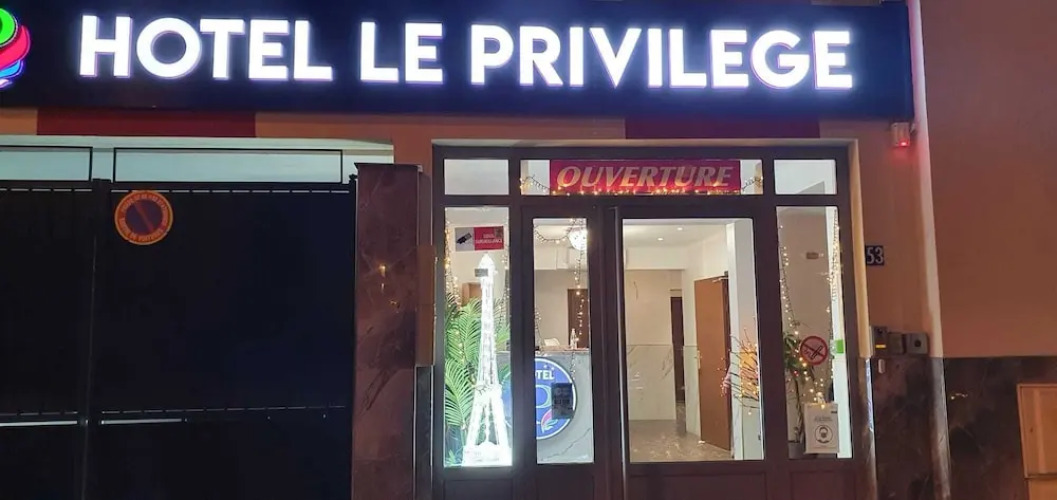 Hotel Le Privilege - Drancy