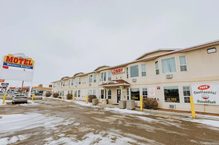 Western Budget Plus Red Deer East - Red Deer