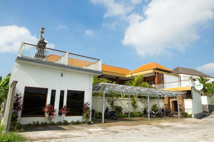 Frangipani House And Spa By Ecommerceloka - Canggu