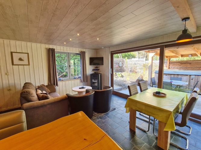Chalet 4 Pax 15 Minutes From Durbuy With Hot Tub - Durbuy