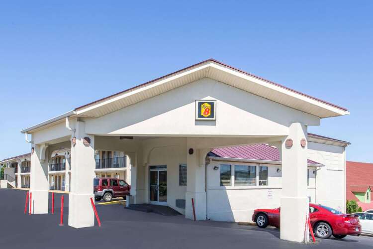 Super 8 By Wyndham Antioch/nashville South East - Smyrna, TN