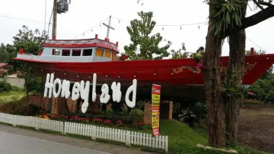 Honeyland Resort - Hang Dong
